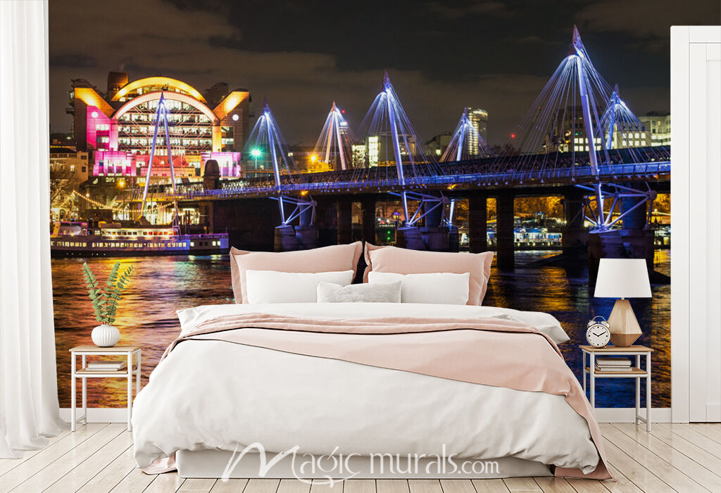 Waterloo Bridge at Night Wallpaper Mural by Magic Murals
